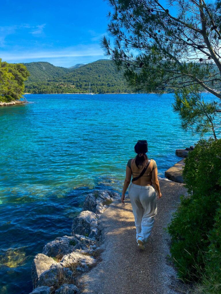 The Best Beaches In Stari Grad – Croatia - Travel To Exist