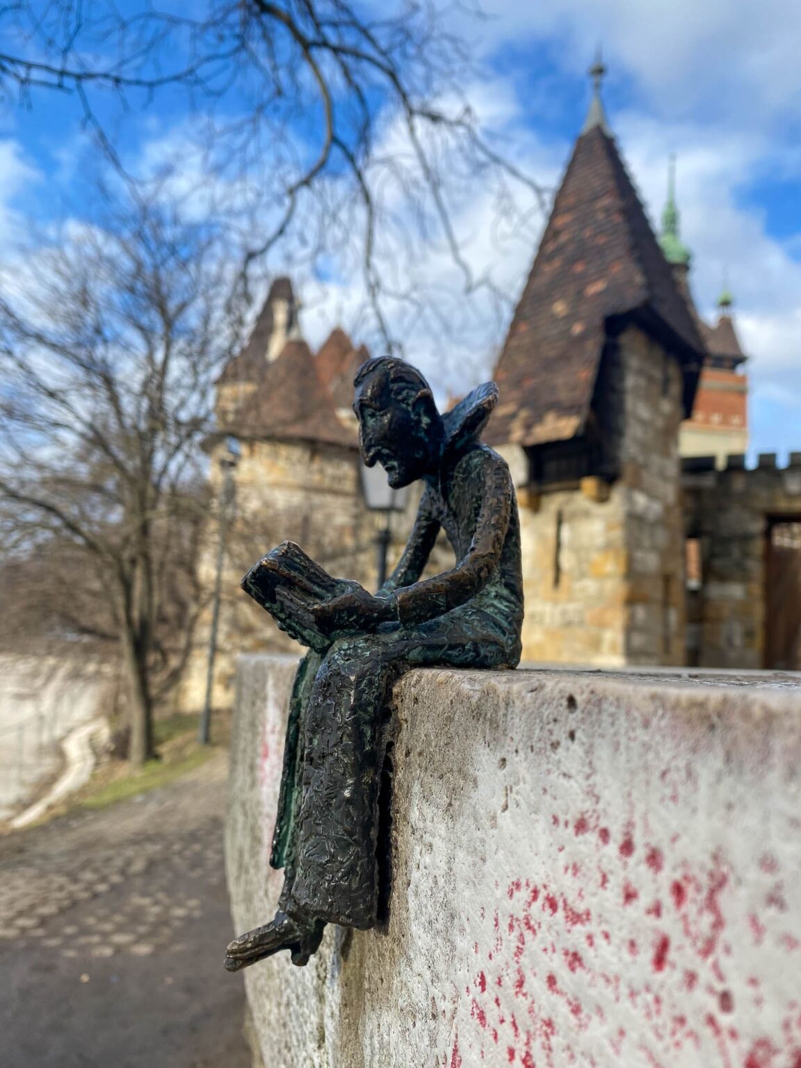 Treasure hunt in Budapest – find the Kolodko mini statues