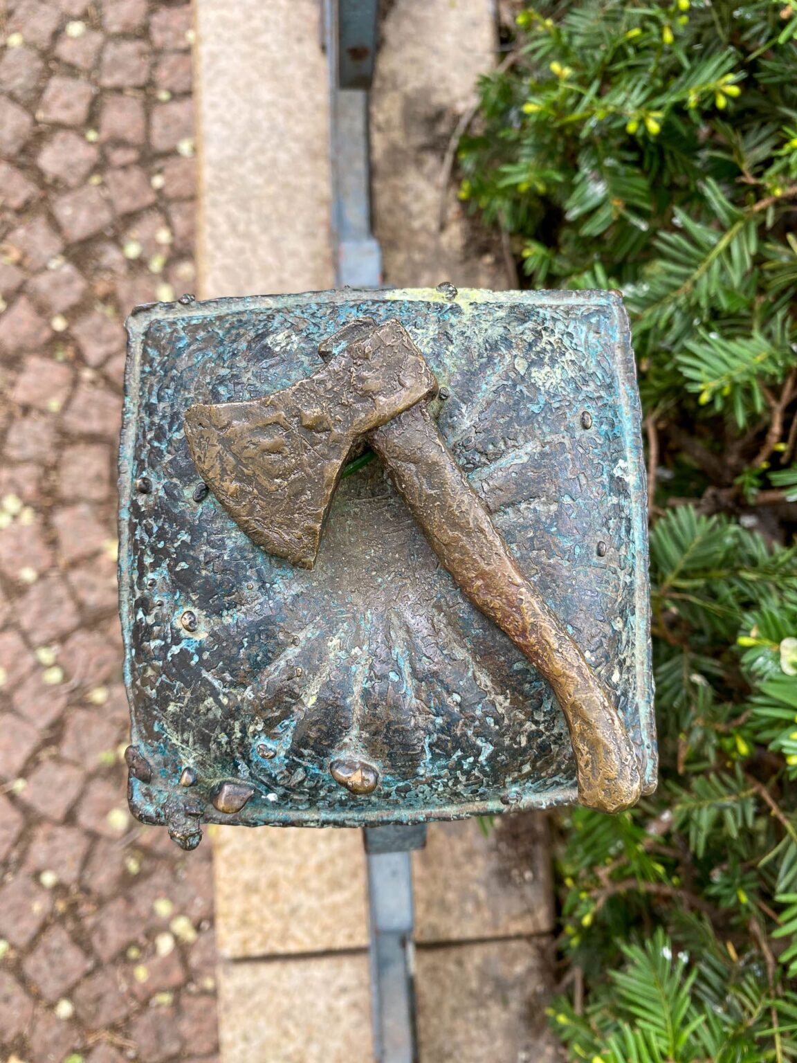 Treasure hunt in Budapest – find the mini Kolodko statues