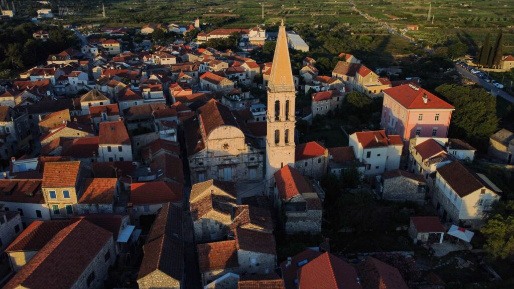 Two Days In Stari Grad – The Best Around - Travel To Exist