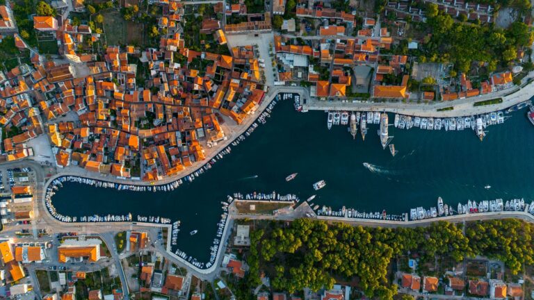 Two Days In Stari Grad – The Best Around - Travel To Exist